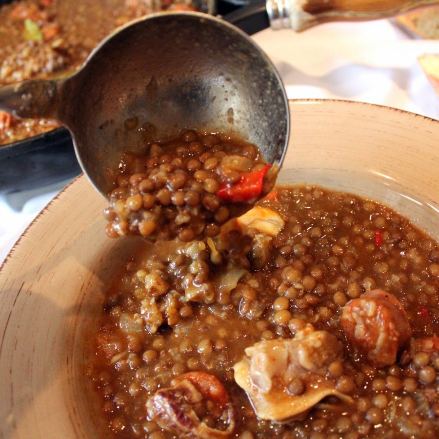 Receta tradicional de lentejas con chorizo
