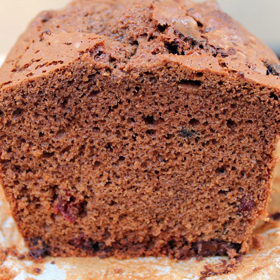 Cake de Chocolate y Arándanos, una espectacular receta de Bizcocho