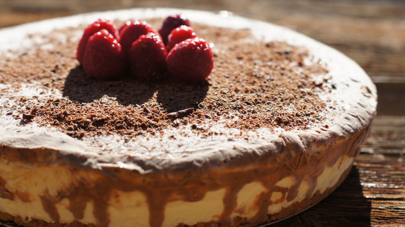 Tarta helada de chocolate belga, postre rápido y fácil